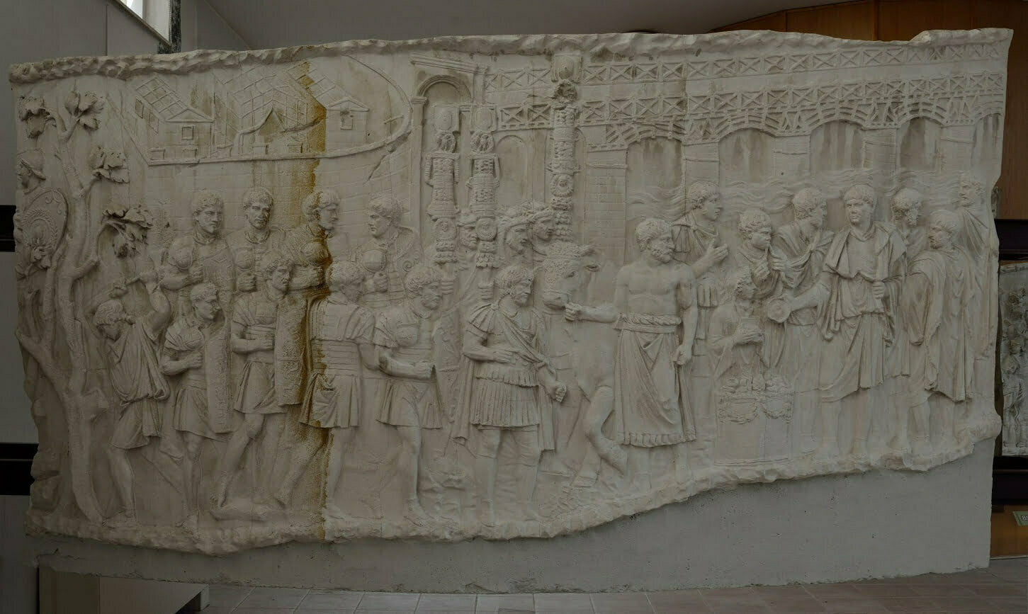 Columna lui Traian ⋆ Muzeul Național de Istorie a României